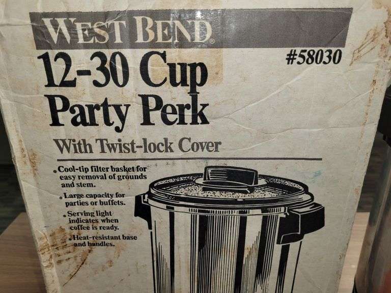 West Bend 12-30 Cup Party Perk #58030 with Twist-lock Cover. - Auction Ohio