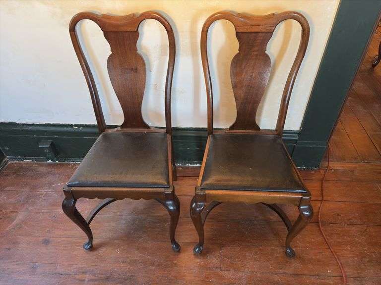 Two Dark Stained Chairs With Leather Seats - Auction Ohio