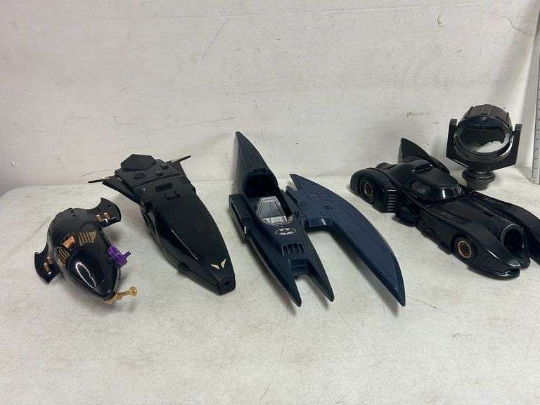 Batman Vehicles - Auction Ohio