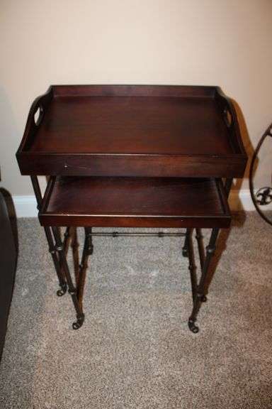Side Tables - Auction Ohio