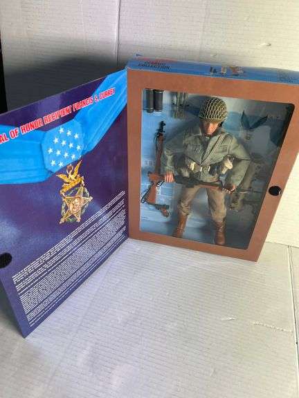 G.I. Joe Classic Collection WWII Series - Auction Ohio