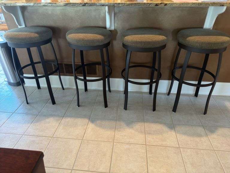 Bar stools - Auction Ohio