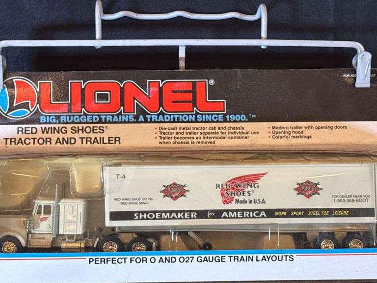 Lionel Tractor Trailers on Display - Auction Ohio