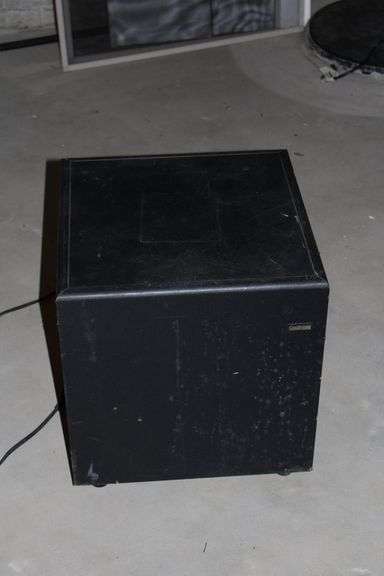 Cambridge Soundworks Subwoofer - Auction Ohio