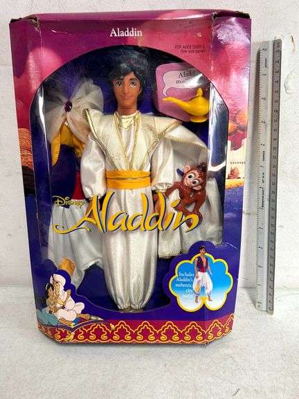 Disney Aladdin Figure - Auction Ohio
