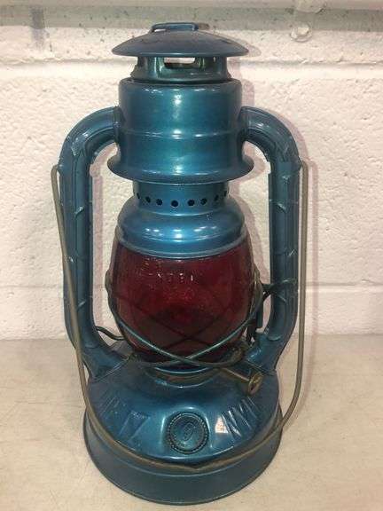 Dietz Lanterns - Auction Ohio