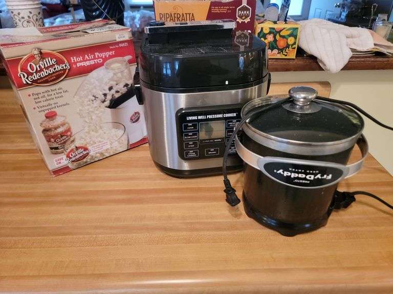 Pressure Cooker Fry Daddy Air Popper Auction Ohio