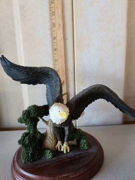 Resin Eagle Figure - Auction Ohio