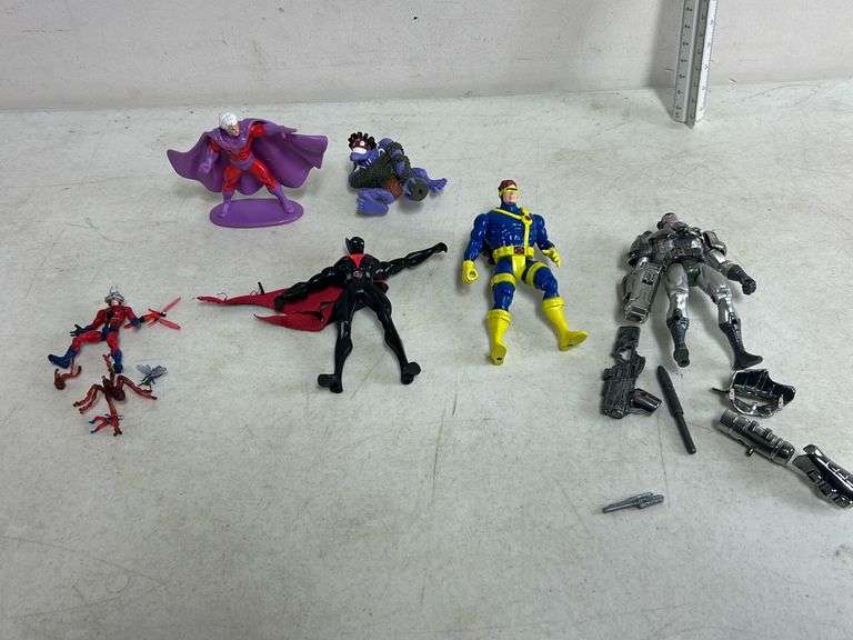 Action Figures - Auction Ohio