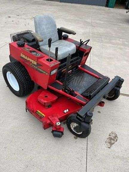 Pro Cruiser SnapperZRider Zero Turn Mower - 25hp Commander Engine - 61 ...