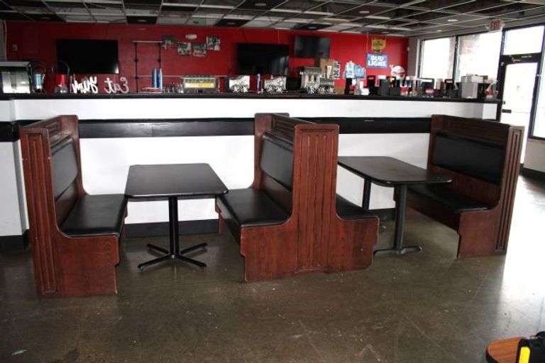 Booths/Tables - Auction Ohio
