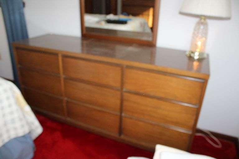 MCM Dresser & Mirror - Auction Ohio
