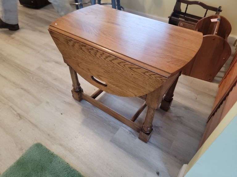 Wood End Table Drop Leaf Sides - Auction Ohio
