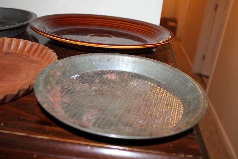 Pyrex, Wooden Houses, Pie Plates & More - Auction Ohio