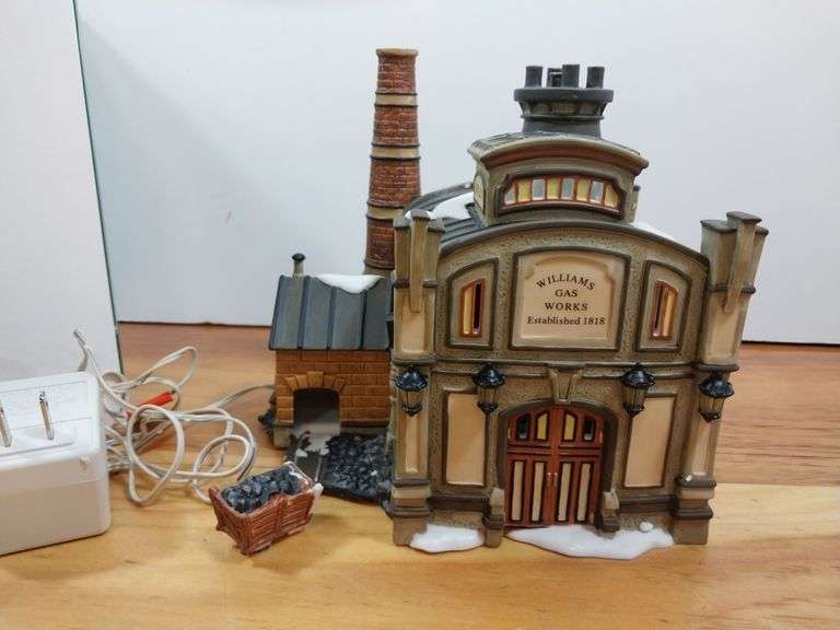 Dickens Village Williams Gas Works Model Village Building - Auction Ohio