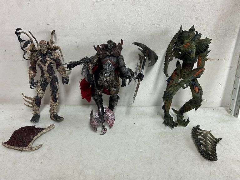 3 Spawn Figures - Auction Ohio