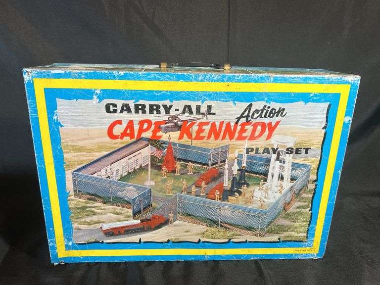 1968 Cape Kennedy Carry-All Action Play Set - Auction Ohio