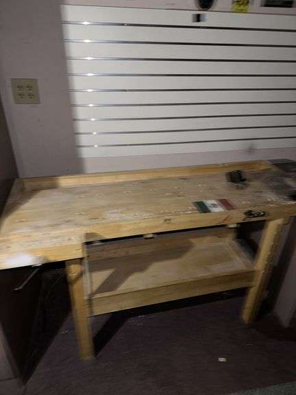 Wooden work Bench - Auction Ohio