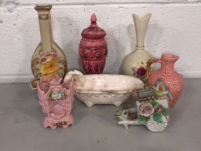 Assorted Pottery - Auction Ohio