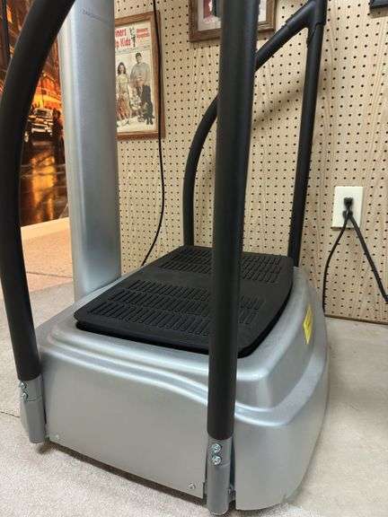 ZAAZ workout machine-vibration-WOW! Retails $2,569! - Auction Ohio