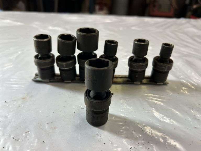 Snap on universal sockets - Auction Ohio