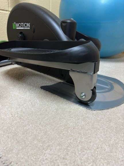 InMotion compact elliptical - Auction Ohio