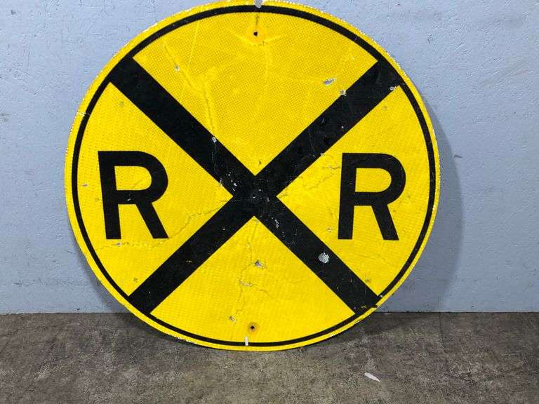 Metal RR Sign - Auction Ohio