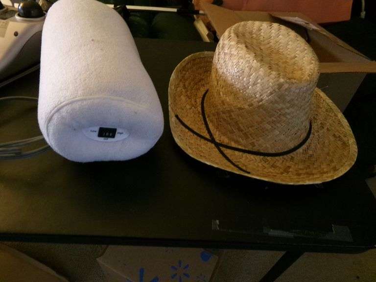 3 Massage Units And Straw Hat - Auction Ohio