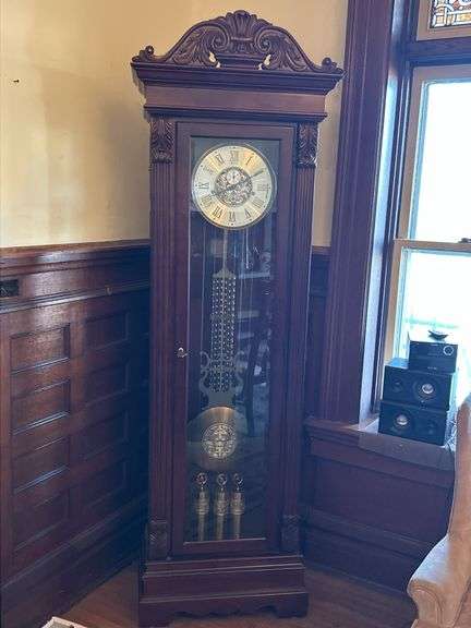 Ridgeway Grandfather Clock - Auction Ohio