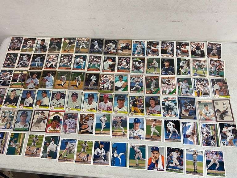 89 Detroit Tigers Cards - Auction Ohio