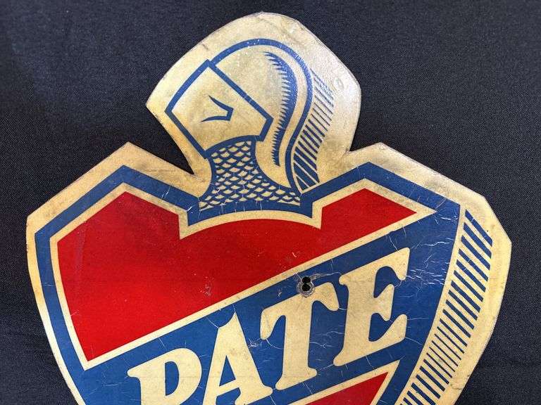 Pate “Hello Neighbor” Gas Station Sign - Auction Ohio