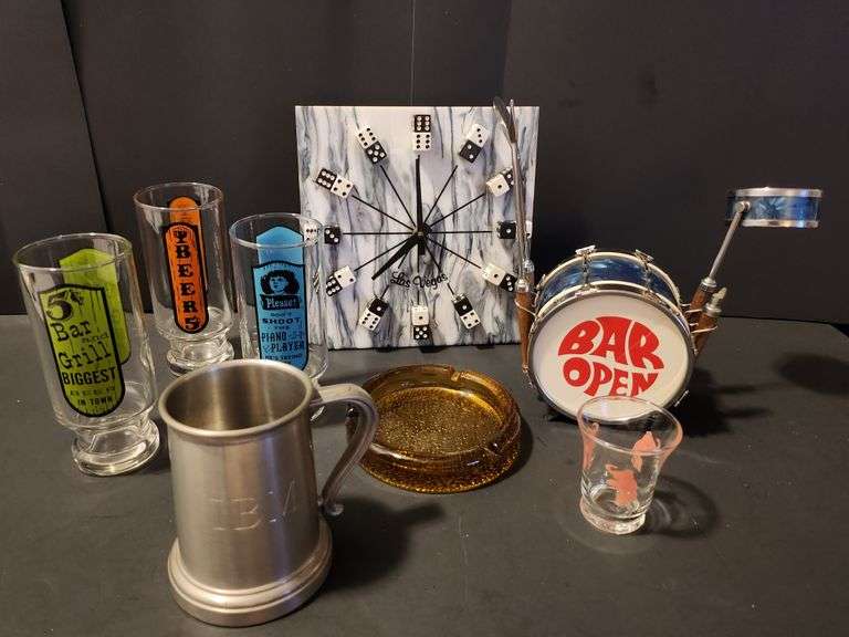 VINTAGE BAR COLLECTION - Auction Ohio