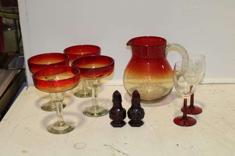 Amberina, Ruby & Cranberry Glassware - Auction Ohio