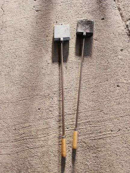 Two Fire Pit Sandwich Makers - Auction Ohio