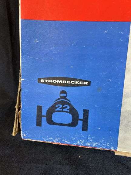 1960’s Strombecker Indianapolis 5 In 1 Road Racing Set - Auction Ohio