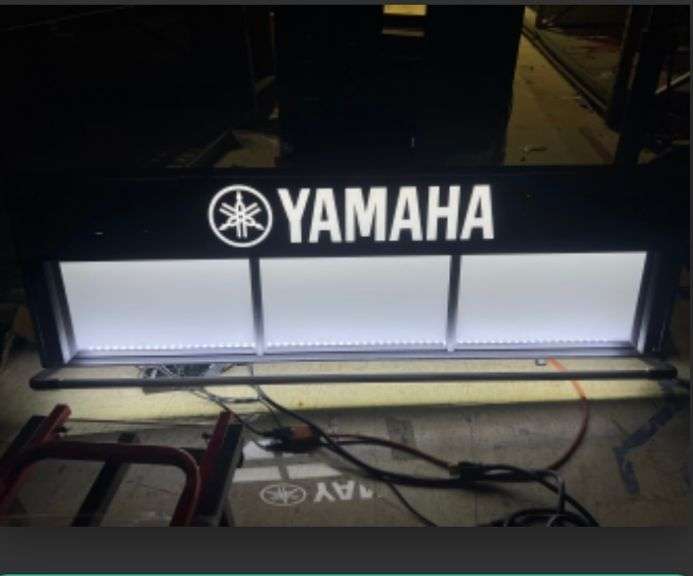 Musical Store Displays Cases and Racks - Auction Ohio