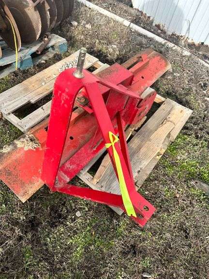 3 Point Blade - Auction Ohio