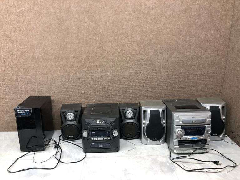 Electronics Assortment - Auction Ohio