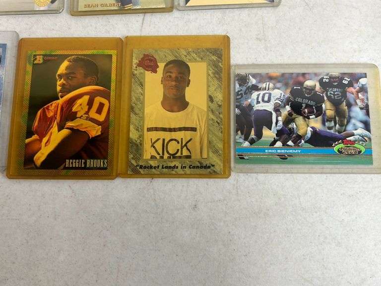 21 College Football Cards - Auction Ohio
