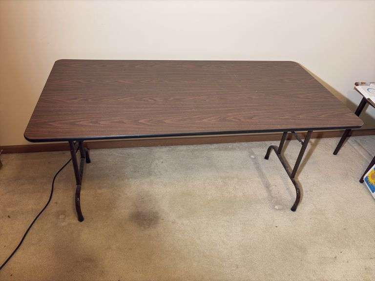6 Foot Folding Table - Auction Ohio