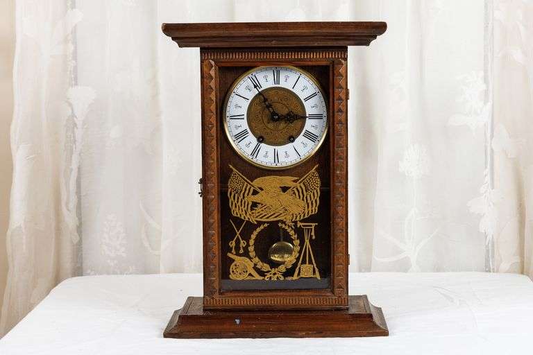 Vintage Mantel Clock- Civil War Theme - Auction Ohio