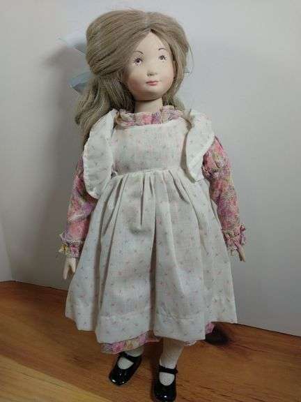 Suzanne Gibson Doll - from Kalico Kids Collection - Auction Ohio