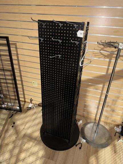 Spinning Display Rack - Auction Ohio