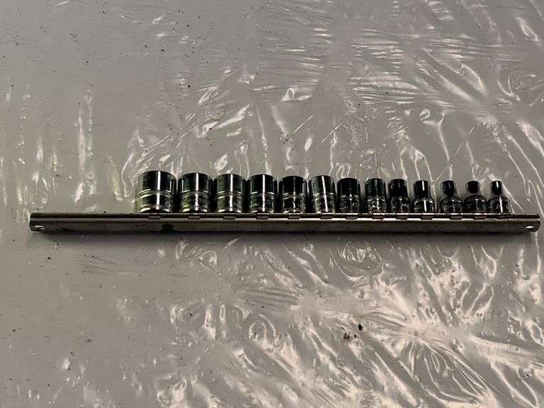 Snap on tool socket set - Auction Ohio