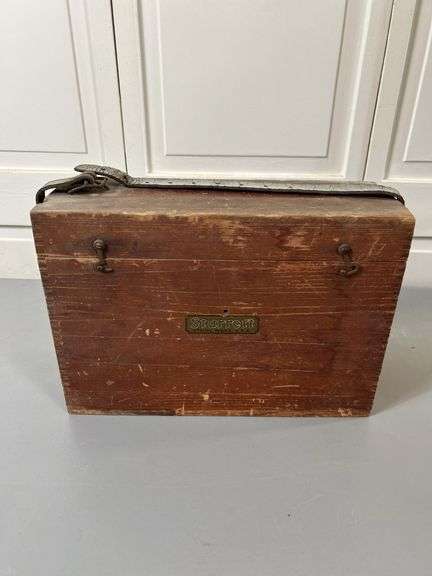 Starrett Transit Box - Auction Ohio