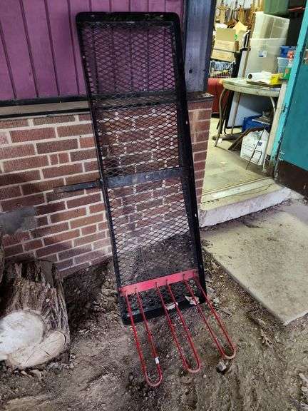 Reese Hitch Bike Hauler 62x20 - Auction Ohio