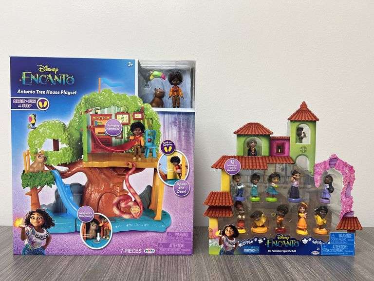 *NEW* (2) Disney Encanto Playset & Figurine Set - Auction Ohio