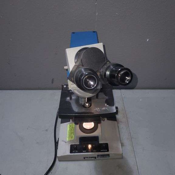 Reichert MicroStar IV Clinical Microscope with 3 Objectives - Auction Ohio