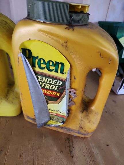 Assorted Weed Killer - Auction Ohio