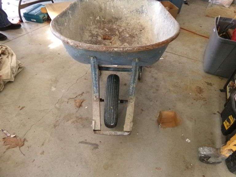 Wheel Barrel - Auction Ohio